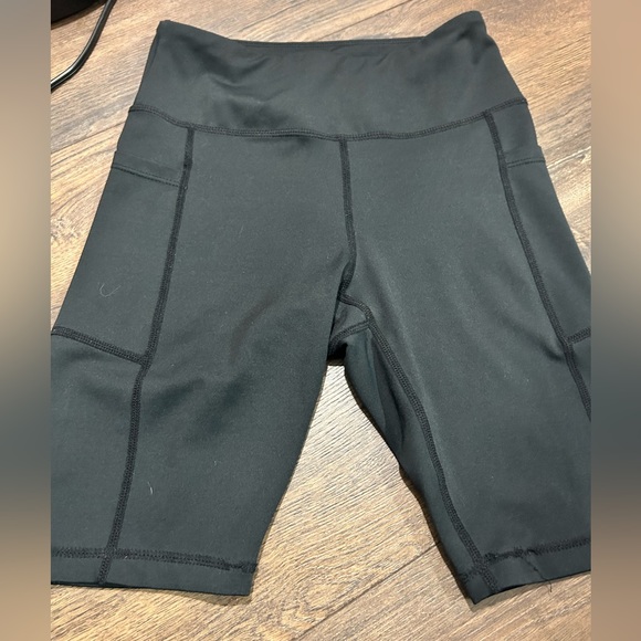 ZYIA | Shorts | Zyia Active Biker Shorts Womens Black Side Pockets ...